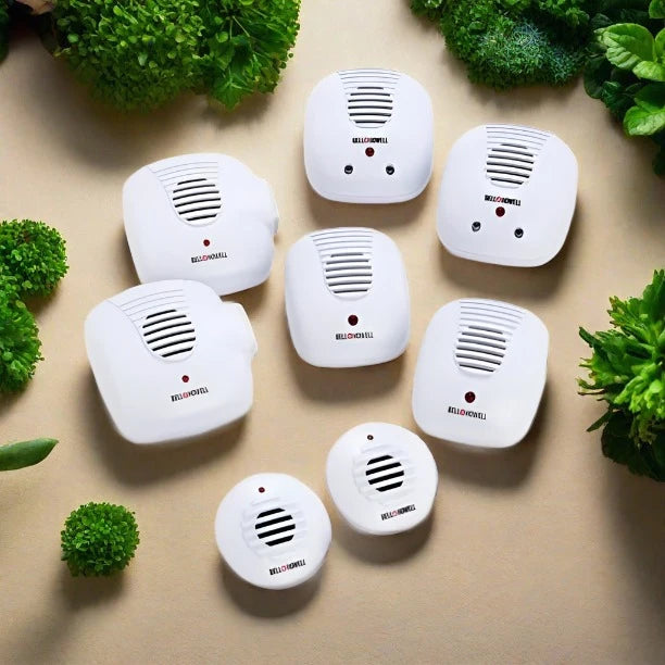 NEW Bell & Howell Ultrasonic Set of 8 Plug-In Pest Repellers! Plug In ...