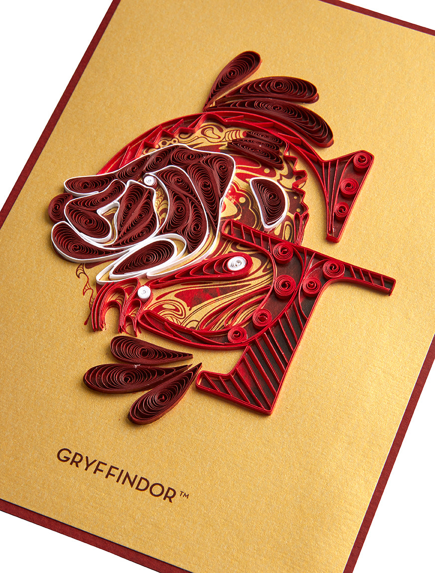 3D Harry Potter: Gryffindor Quilled Deluxe Greeting Card, Retails $16 ...