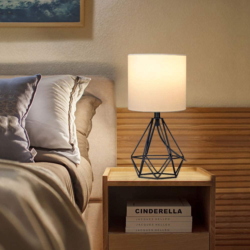 New in box! Wayfair Hadleigh 15 in. Black Metal Table Lamp with Drum S ...